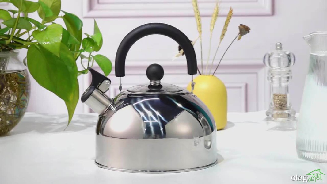 چگونه یک قوری را تمیز کنیم؟